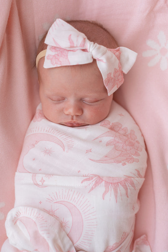 Muslin Swaddle | Celestial Pink – Little and Fern