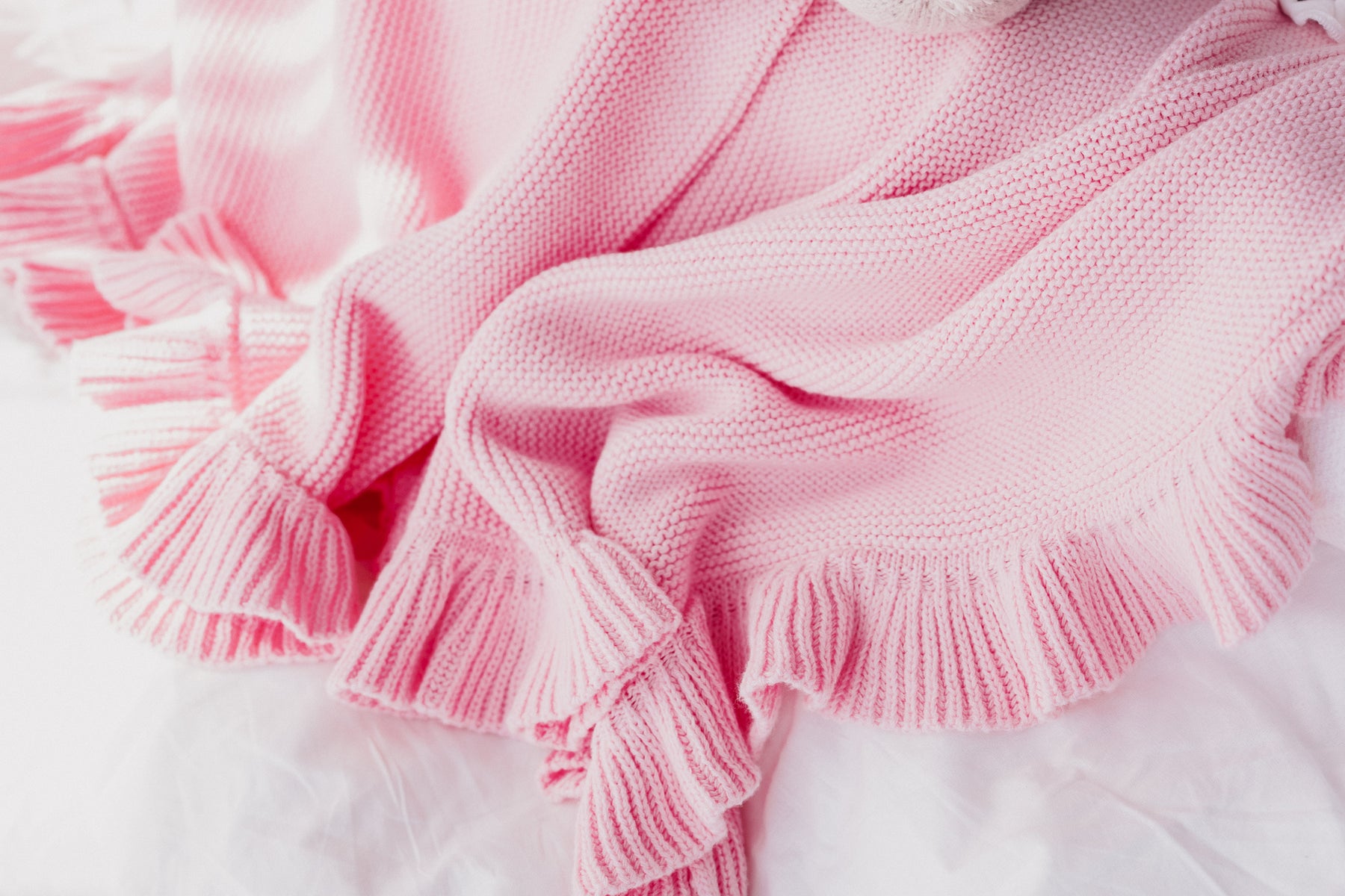 Frill Knit Blanket | Marshmallow – Little and Fern